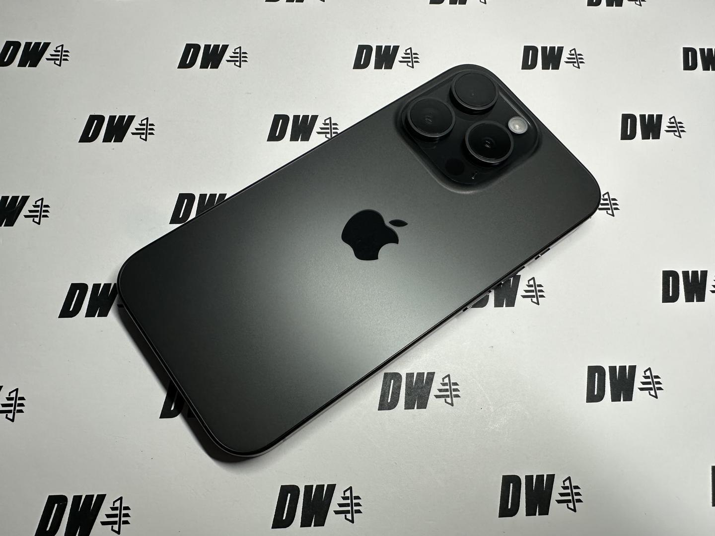 Apple iPhone 15 Pro - Unlocked, Black, 128GB, A2848 - LYGW50152 - Swappa