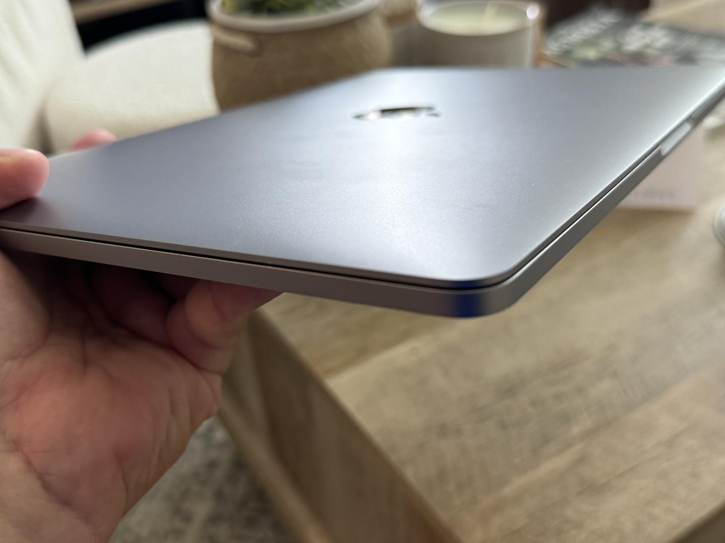 MacBook Pro 2020 - 13" - Apple M1, Gray, 256GB, 8GB - LYGX21849 - Swappa