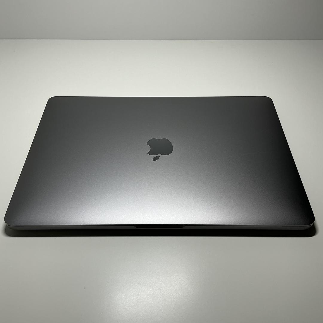 MacBook Pro 2020 - 13" - Apple M1, Gray, 256GB, 8GB - LYGY46772 - Swappa