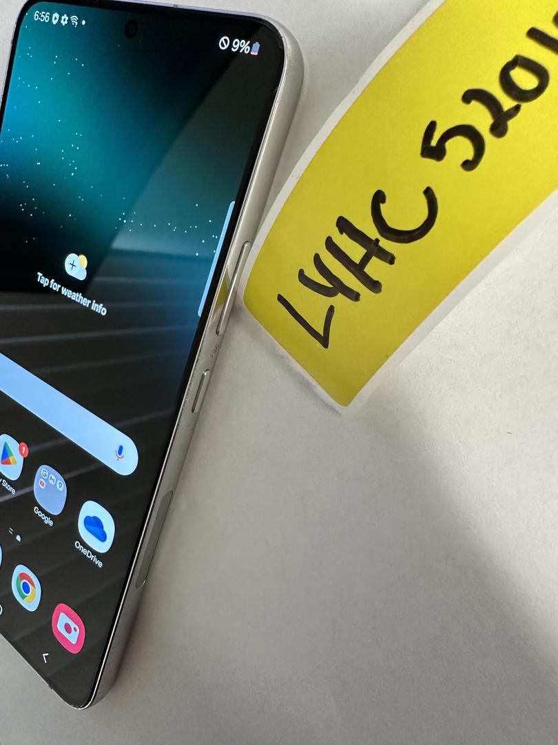 Samsung Galaxy S22 Plus - Unlocked, Cream, 256GB, 8GB, SM-S906U1 ...