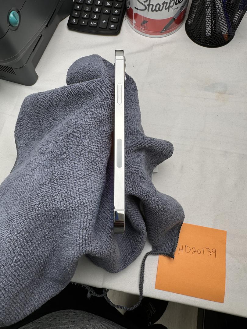 Apple iPhone 12 Pro - Unlocked, Silver, 256GB, A2341 - LYHD20139 - Swappa