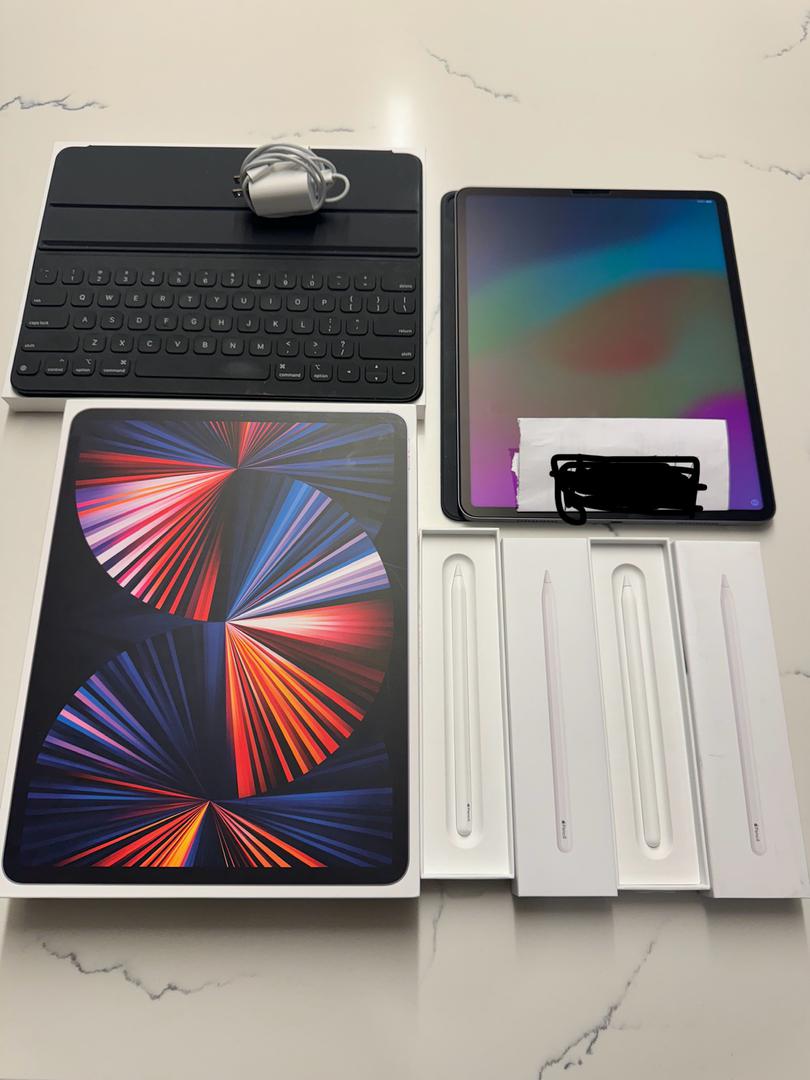 Apple iPad Pro 12.9" 5th Gen 2021 - Wi-Fi, Gray, 256GB - LYHD38931 - Swappa