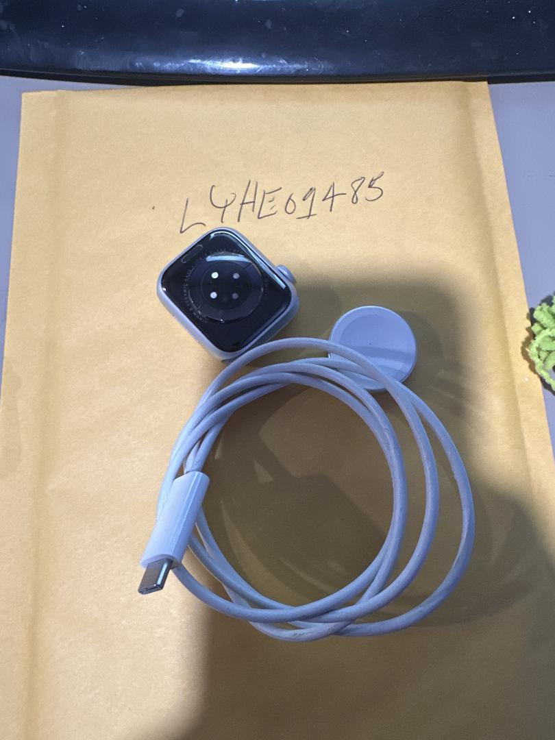 Apple Watch Series 9 41mm - Silver, A2978 - GPS, Aluminum - LYHE01485 ...