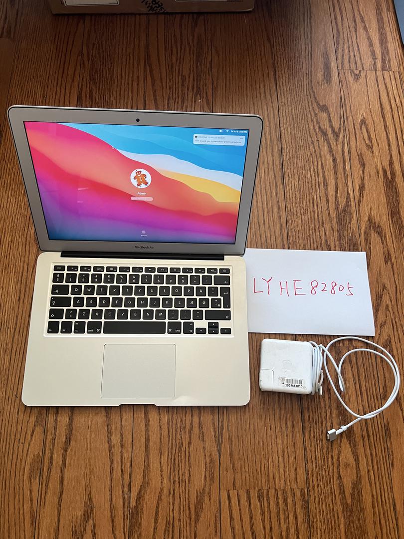 MacBook Air 2017 - 13" - I5, Silver, 256GB, 8GB - LYHE82805 - Swappa