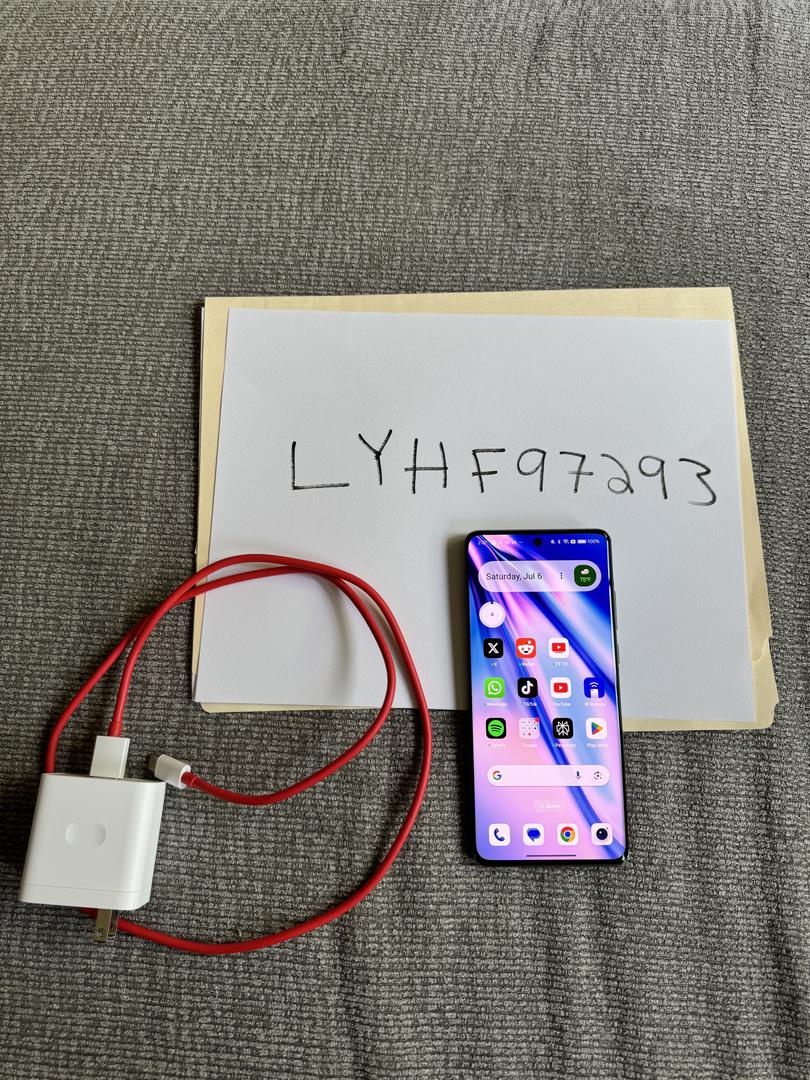 OnePlus 12 - Unlocked, Green, 512GB, 16GB, CPH2583 - LYHF97293 - Swappa