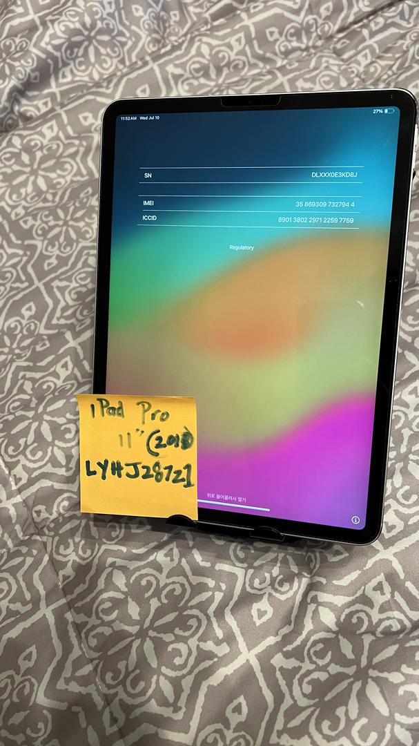 Apple iPad Pro 11" 2018 - Unlocked, Silver, 256GB, A2013 - LYHJ28721 ...