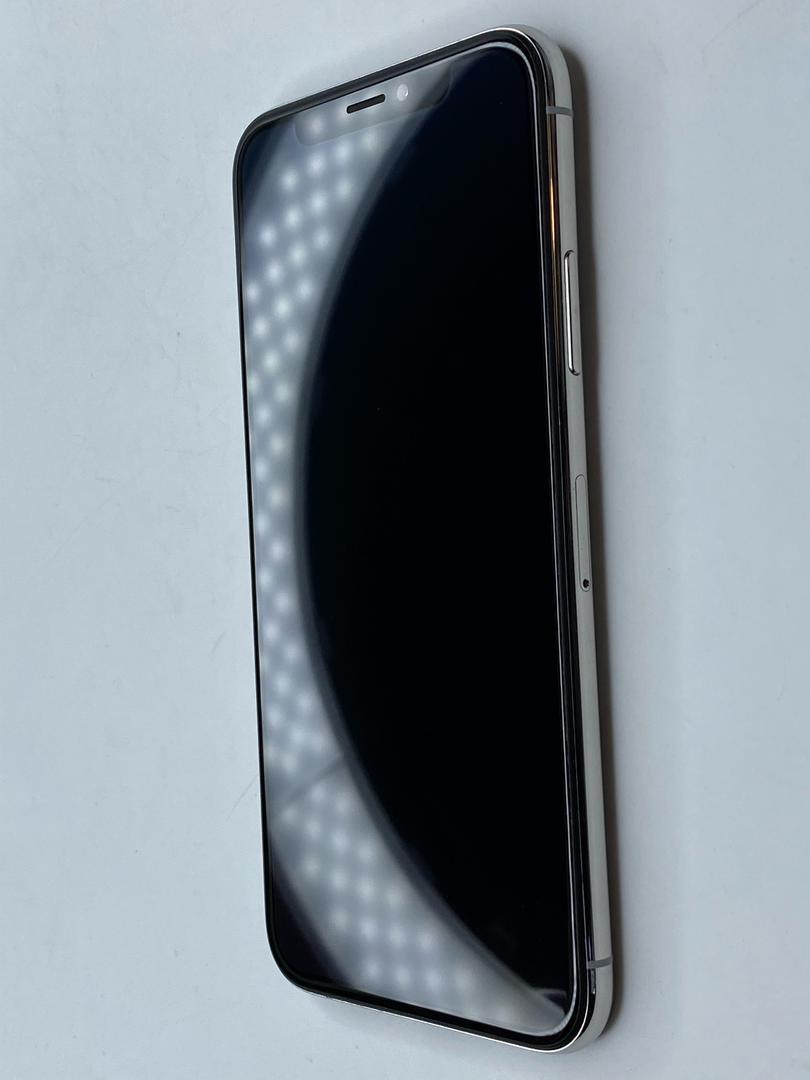 Apple iPhone X - Unlocked, Silver, 64GB, A1865 - LYHL83633 - Swappa