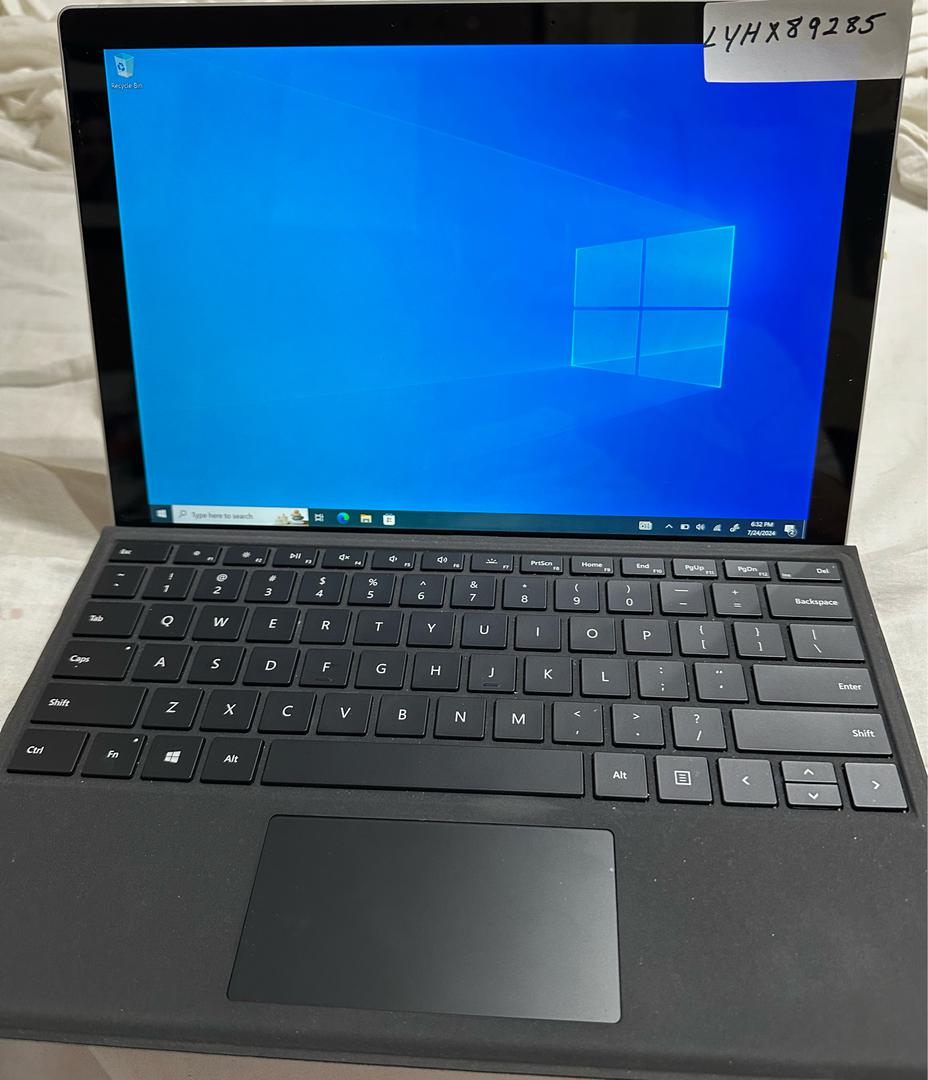 Microsoft Surface Pro 7 - I5, Platinum, 256GB, 16GB - LYHX89285 - Swappa