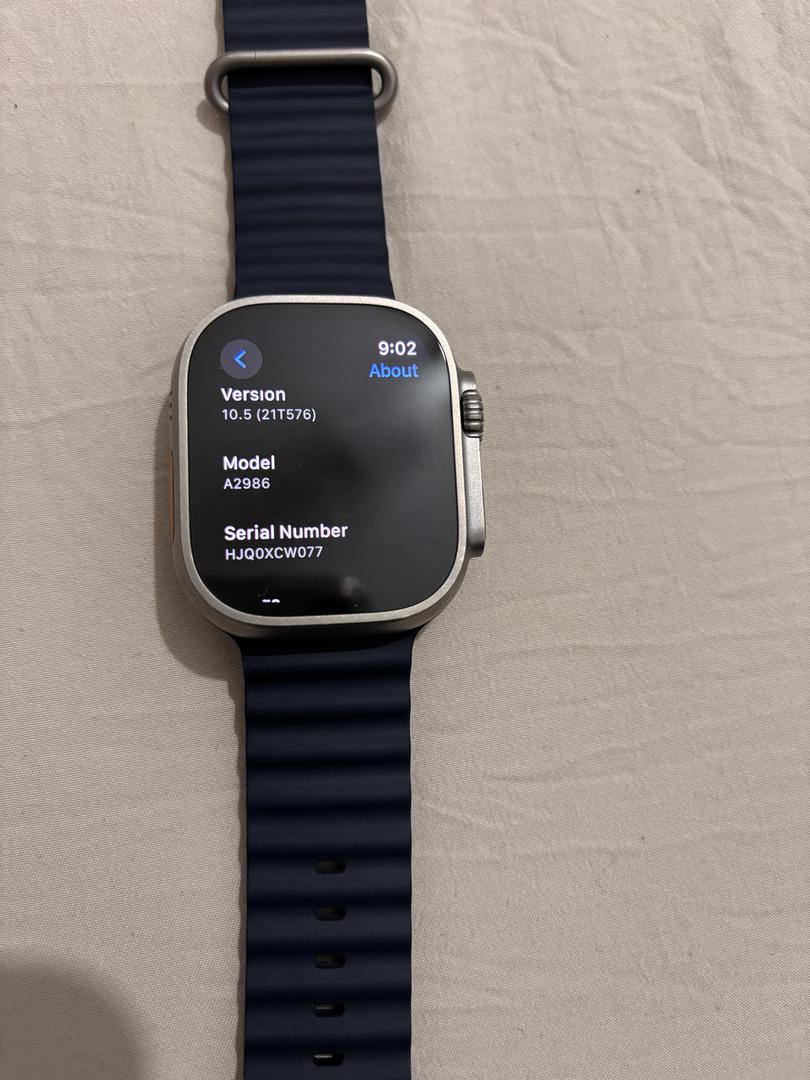 Apple Watch Ultra 2 49mm - Unlocked, Titanium, A2986 - LYHY22678 - Swappa