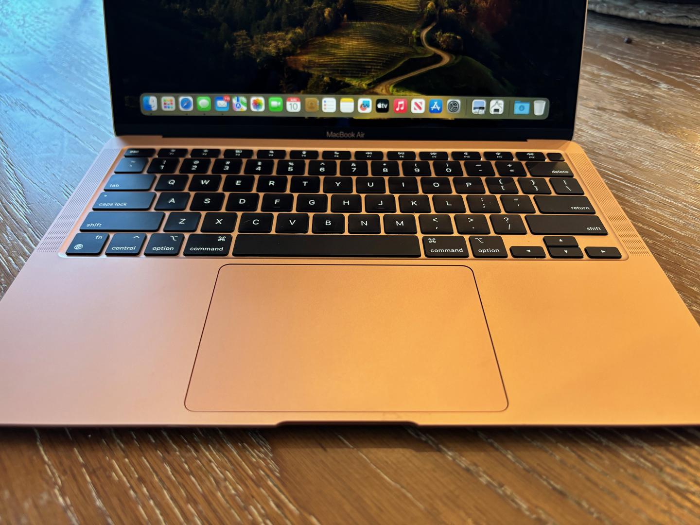MacBook Air 2020 - 13" - Apple M1, Gold, 512GB, 8GB - LYIO32783 - Swappa