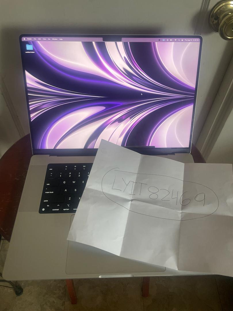 MacBook Pro 2021 - 16" - Apple M1 Pro 10-core, Silver, 1TB, 16GB ...