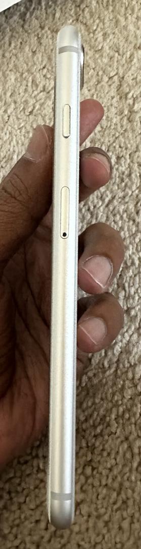 Apple iPhone 8 Plus - Unlocked, Silver, 256GB, A1864 - LYJE29669 - Swappa
