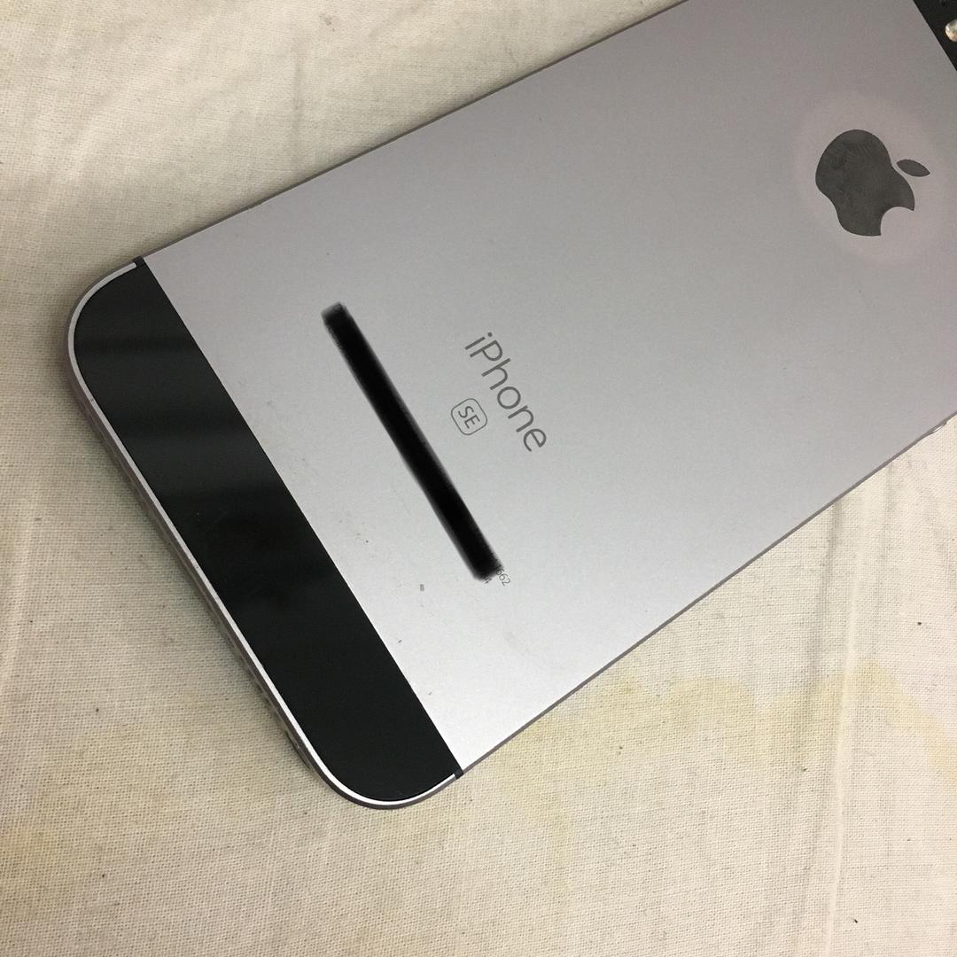 Apple iPhone SE 1st Gen 2016 - Unlocked, Grey, 16GB, A1662 - LYKP07580 ...