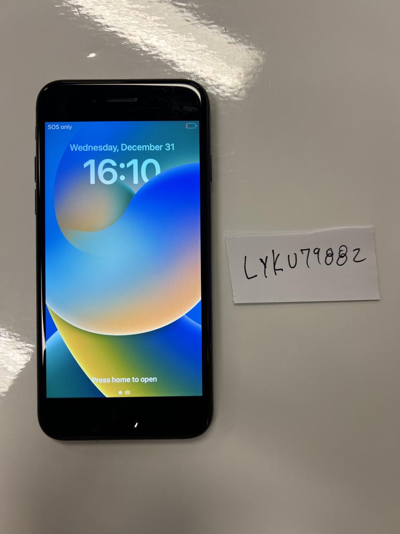 Apple iPhone SE 2nd Gen 2020 - Unlocked, Black, 64GB, A2275 - LYKU79882 - Swappa