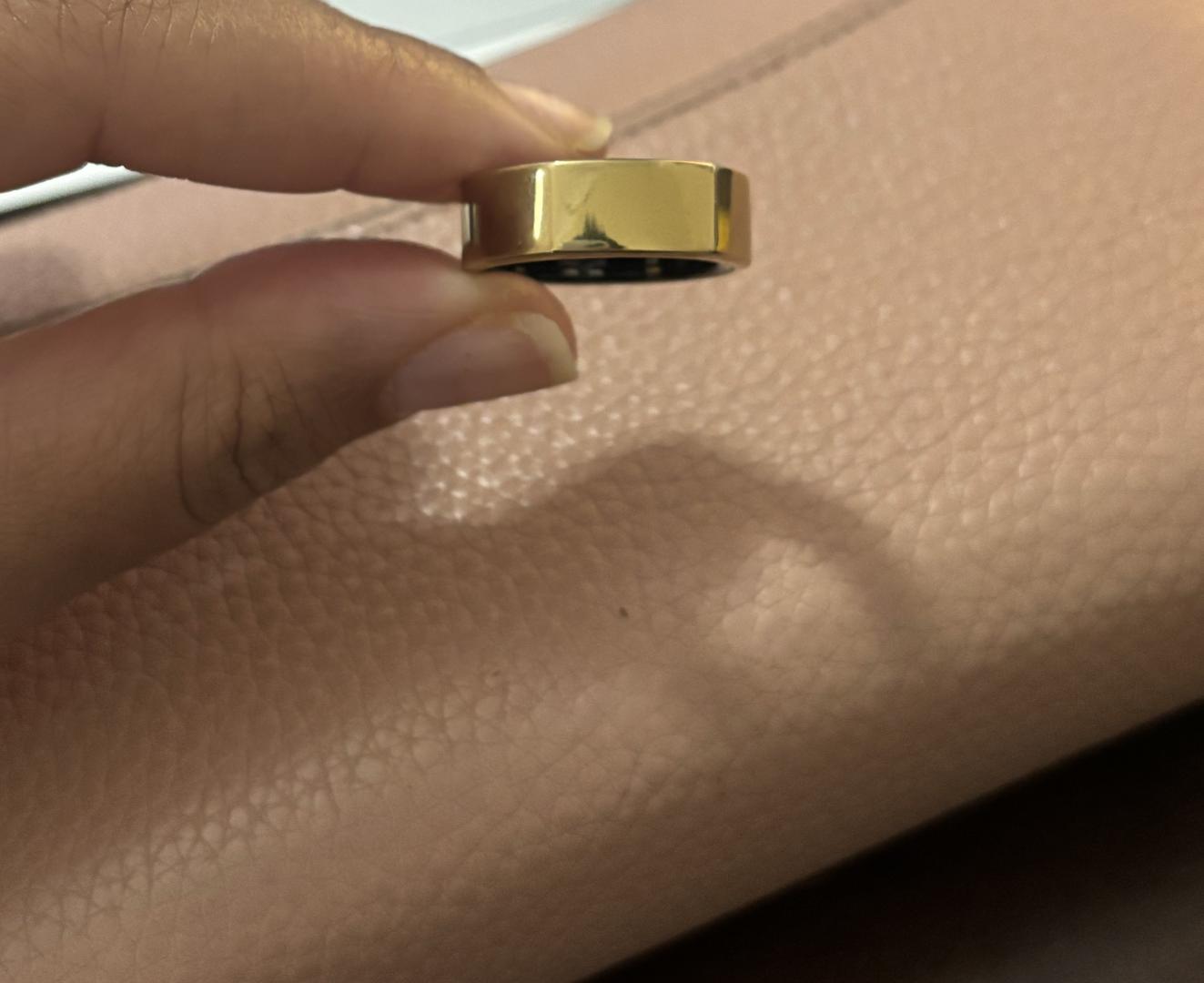 Oura Ring Gen 3 - Gold, Size 9, Heritage - LYLM91909 - Swappa