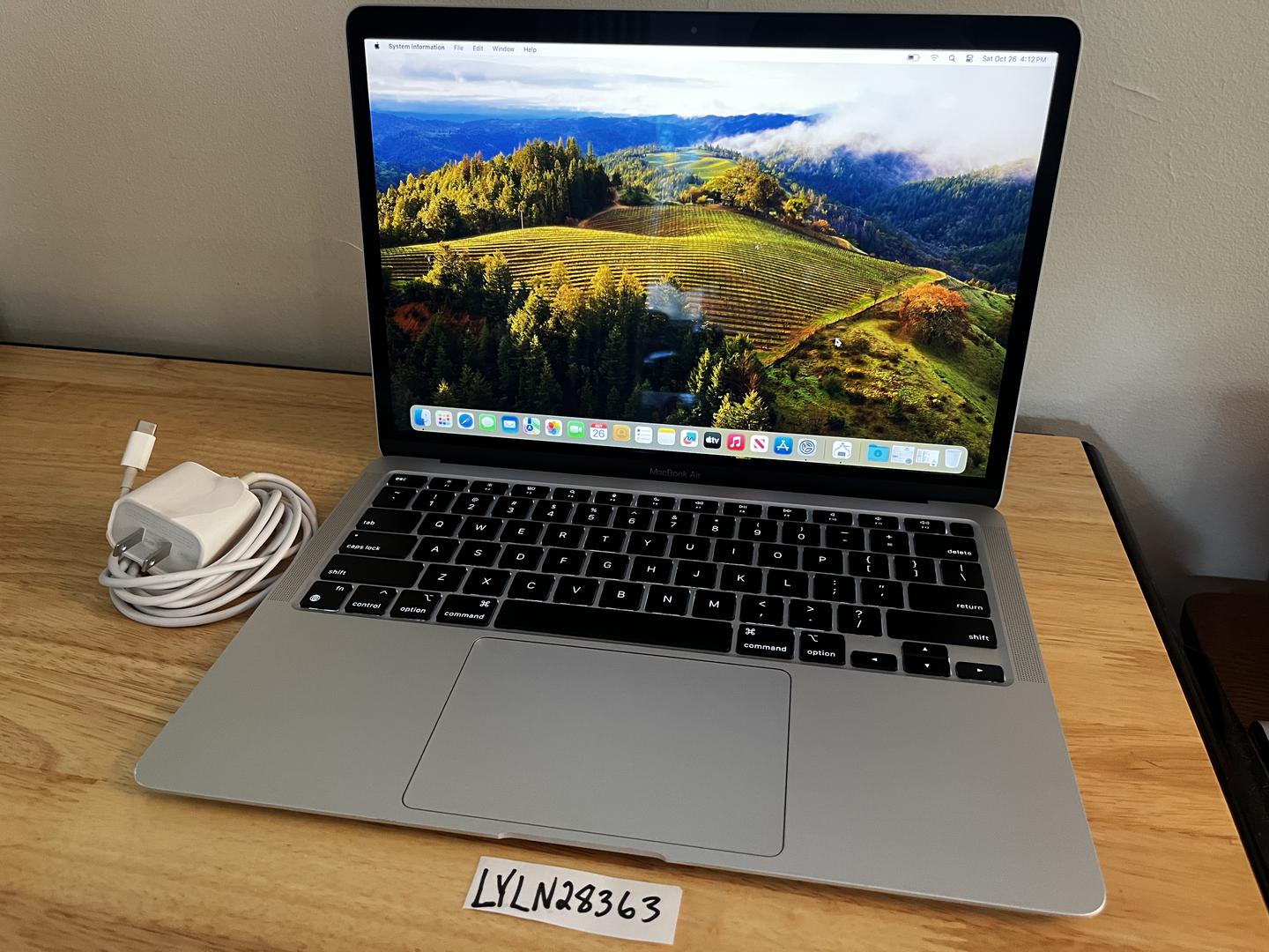 MacBook Air 2020 - 13" - 512GB, Silver, 8GB, Apple M1 - LYLN28363 - Swappa