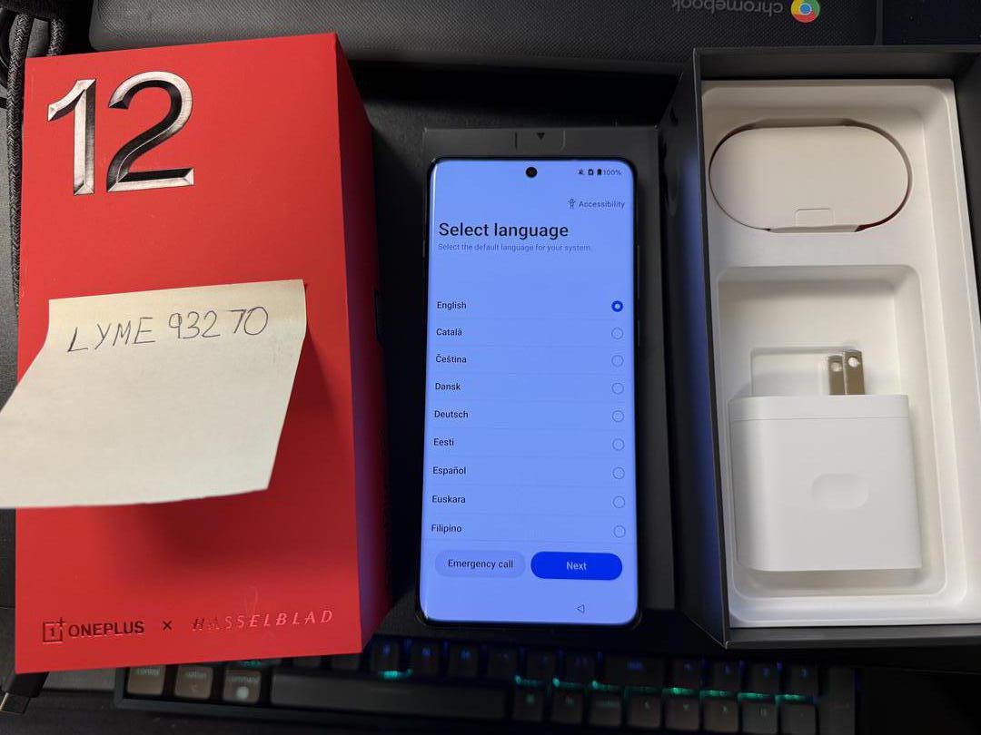 OnePlus 12 - Unlocked, Green, 512GB, 16GB, CPH2583 - LYME93270 - Swappa