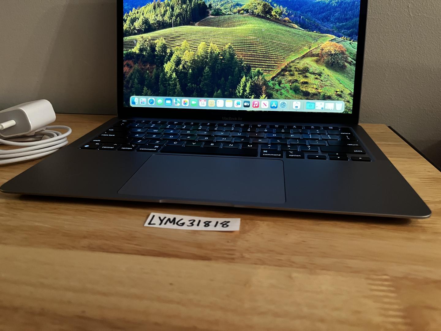 MacBook Air 2020 - 13" - Apple M1, Gray, 256GB, 8GB - LYMG31818 - Swappa
