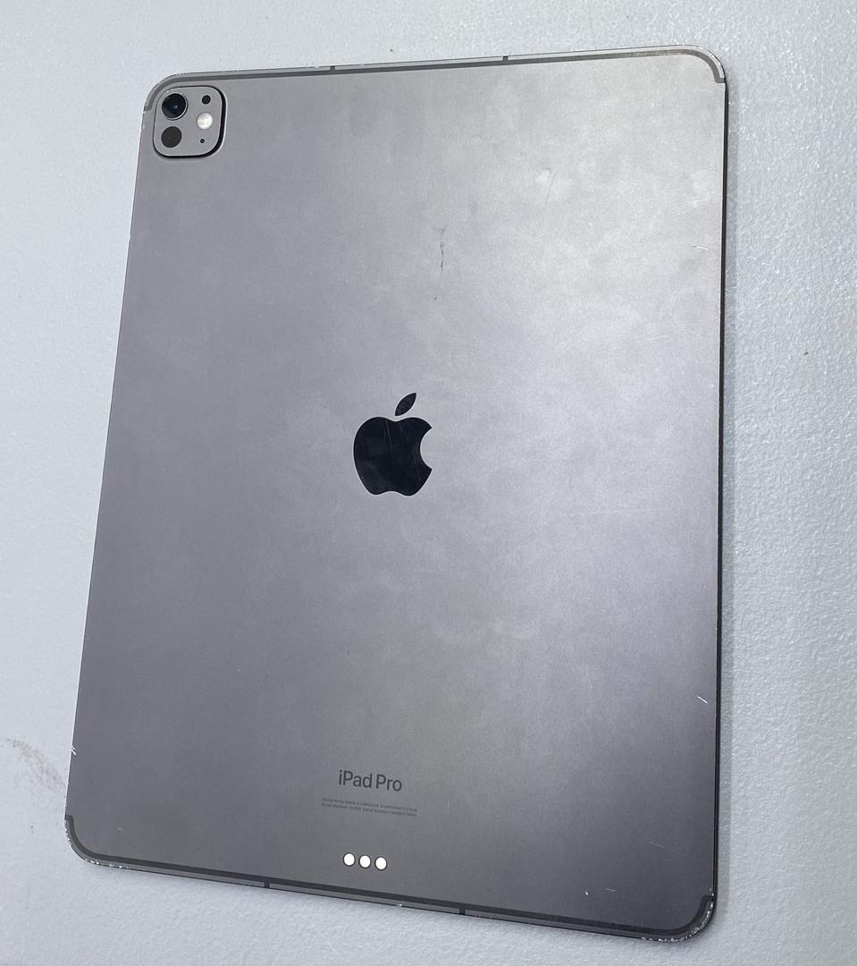 Apple iPad Pro 13" (M4) 2024 - Unlocked, Black, 256GB, 8GB, A2926 ...