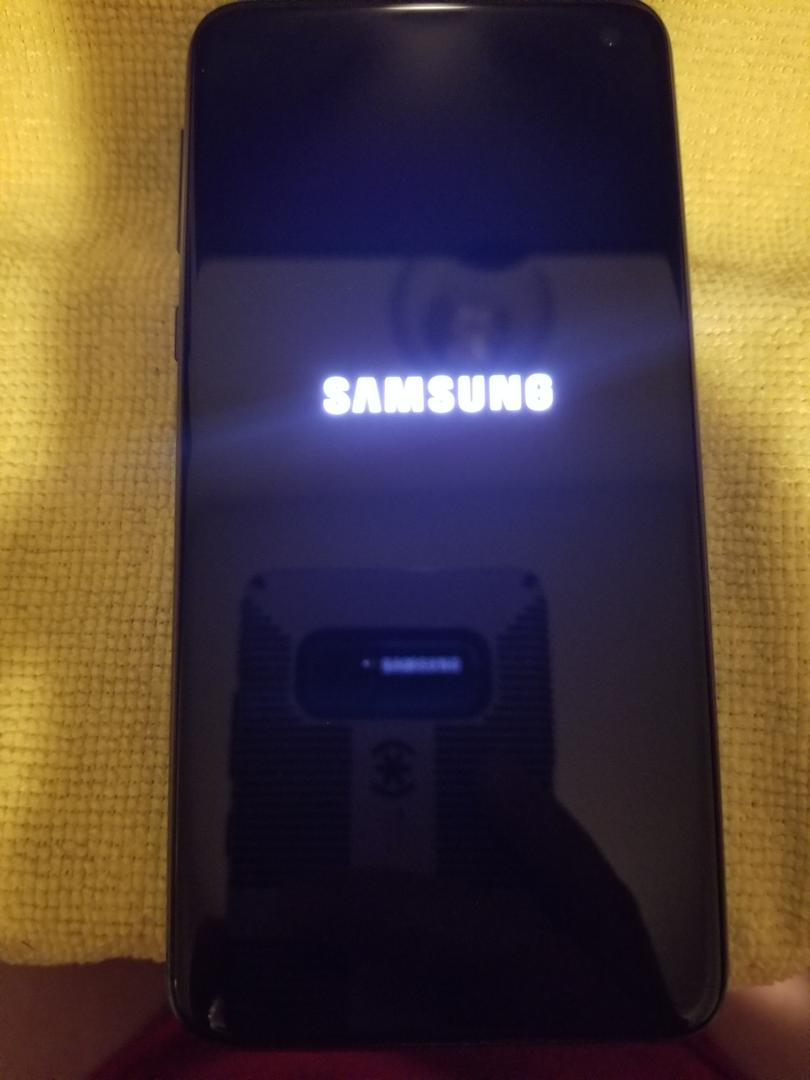 Samsung Galaxy S10e - Unlocked, Black, 128GB, 6GB, SM-G970U1 ...