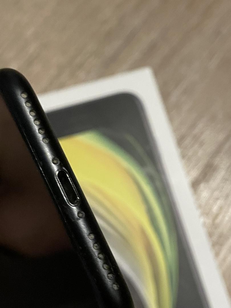 Apple iPhone SE 2nd Gen 2020 - Unlocked, Black, 128GB, A2275 ...