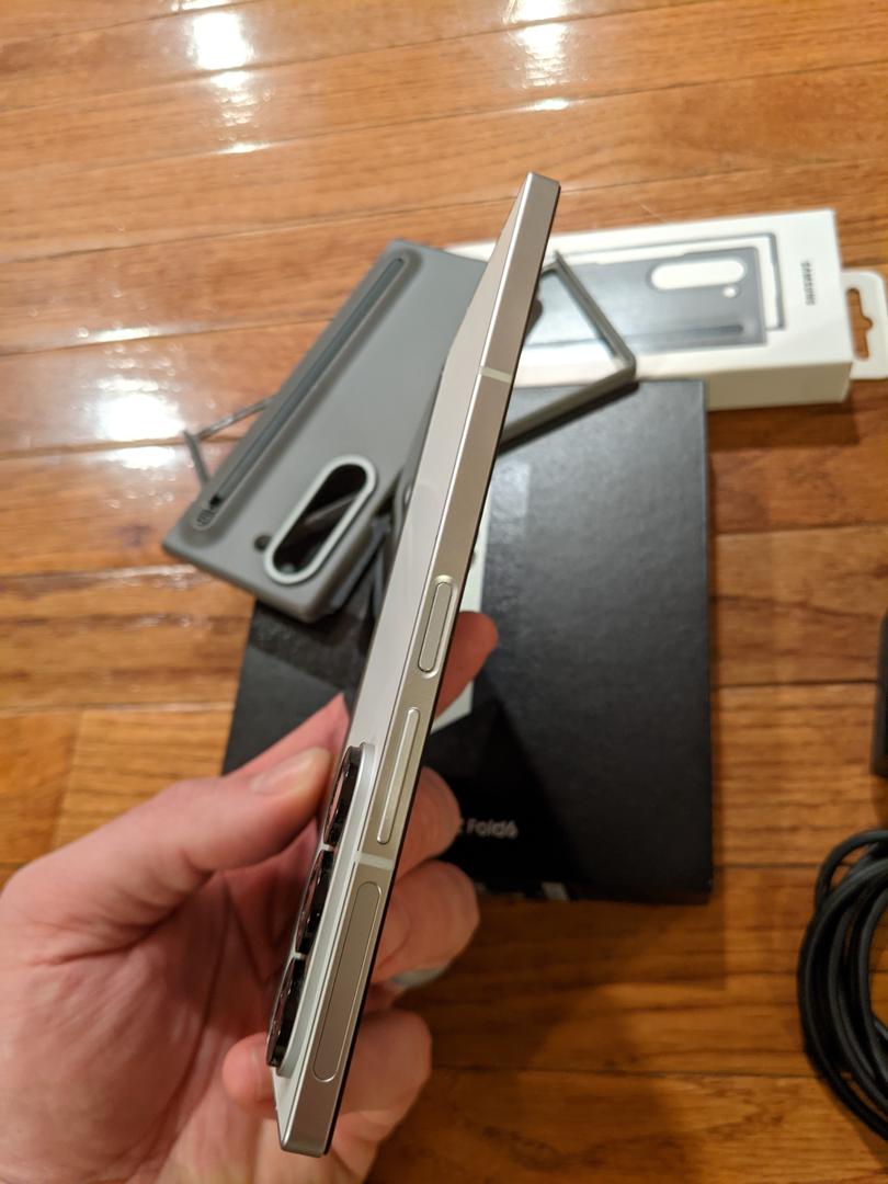 Samsung Galaxy Z Fold6 - Unlocked, White, 256GB, 12GB, SM-F956U1 ...