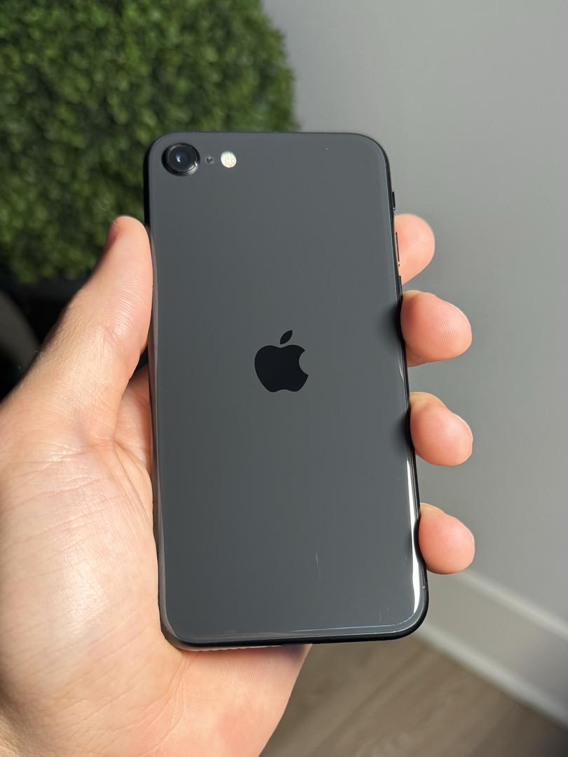 Apple iPhone SE 3rd Gen 2022 - Unlocked, Midnight, 64GB, A2595 ...