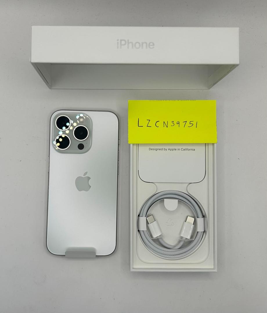 Apple iPhone 15 Pro - Unlocked, White, 256GB, A2848 - LZCN39751 - Swappa