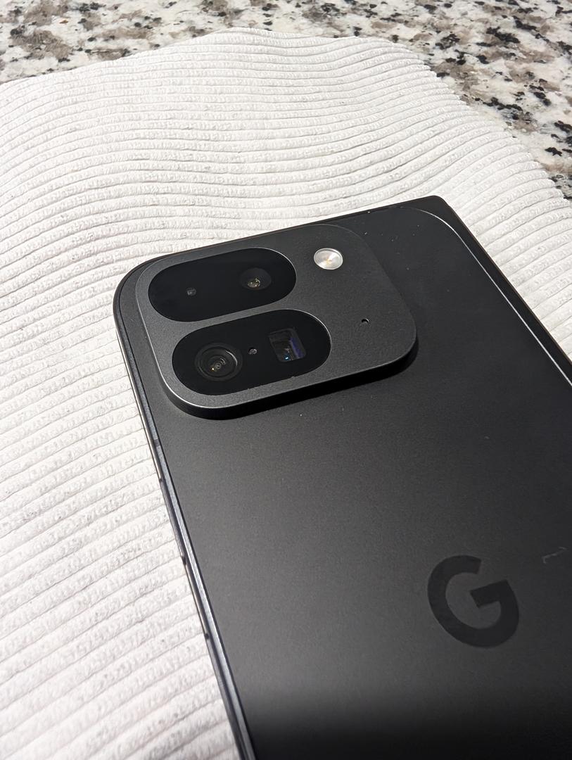 Google Pixel 9 Pro Fold - Unlocked, Obsidian, 256GB, GGH2X - LZCS54790 ...