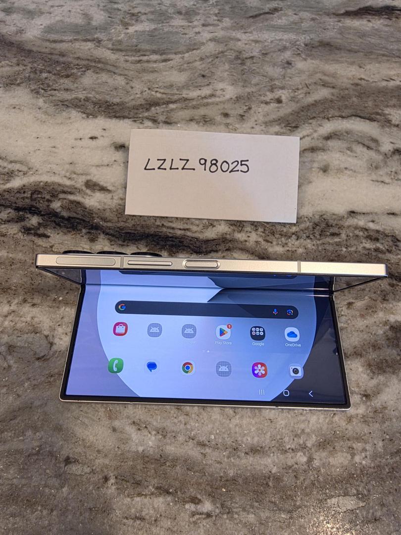 Samsung Galaxy Z Fold6 - Unlocked, White, 512GB, 12GB, SM-F956U1 ...