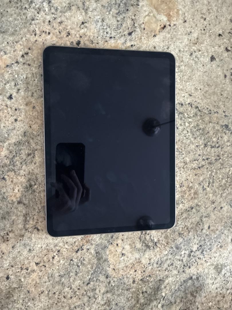 Apple iPad Pro 11" 3rd Gen 2021 - Verizon, Gray, 128GB - LZNV36164 - Swappa