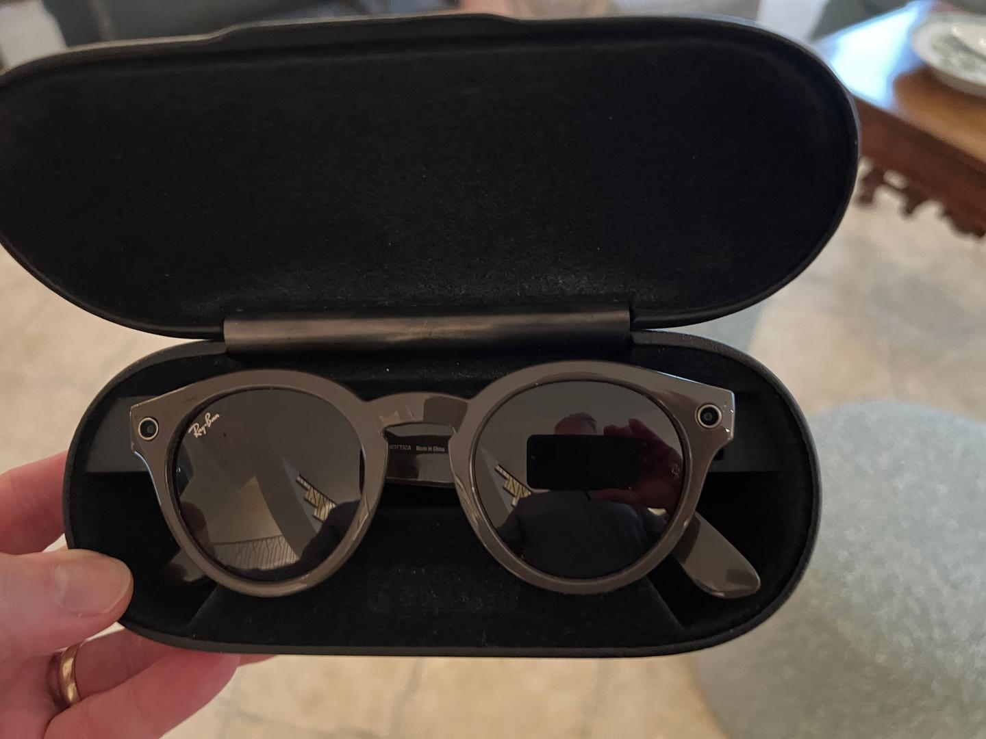 Meta Ray-Bans - Brown - LZNX80370 - Swappa